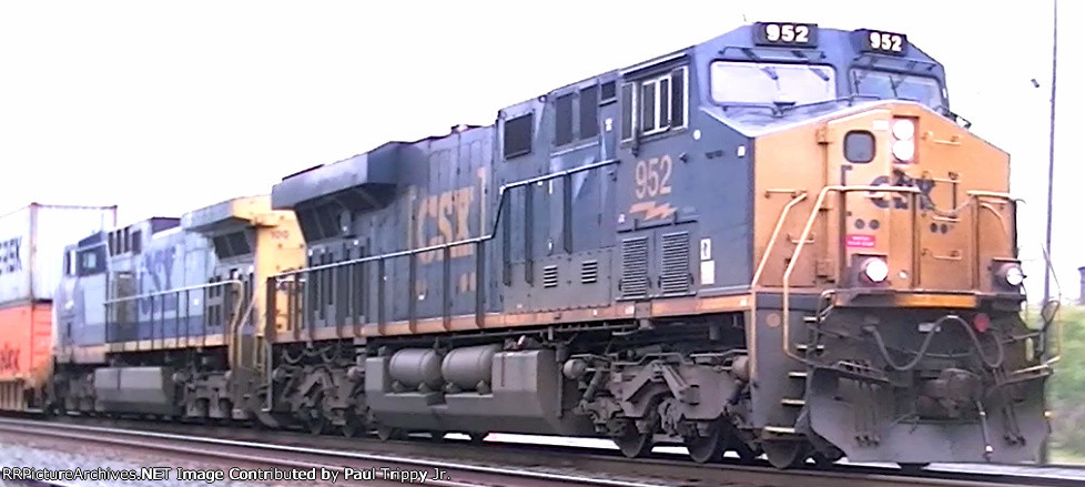 CSX 952
